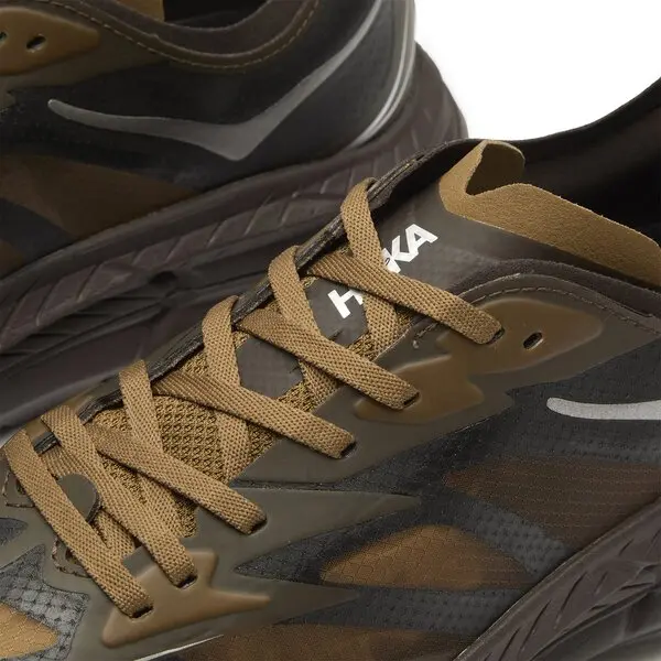 Hoka One One Mafate Speed 4 Lite Sneakers