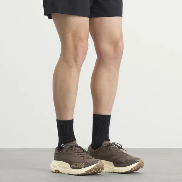 Hoka One One Mafate X Sneaker