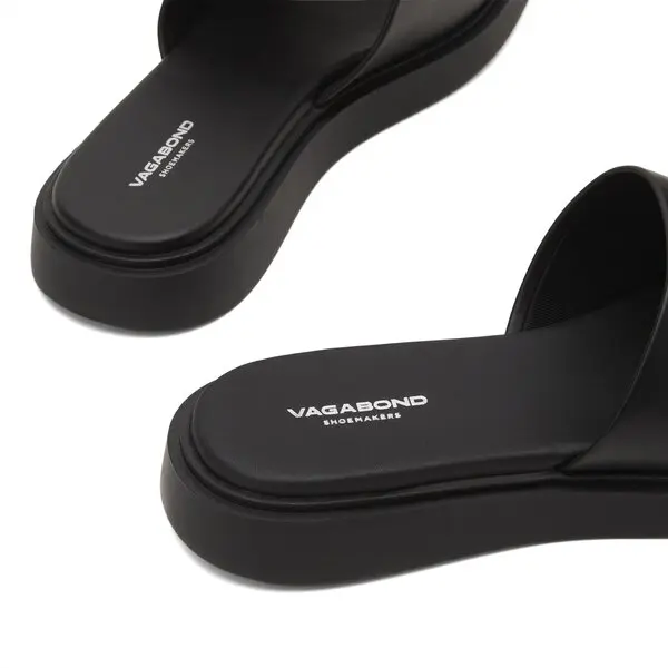 VAGABOND SHOEMAKERS Connie Slide Sandals - Black