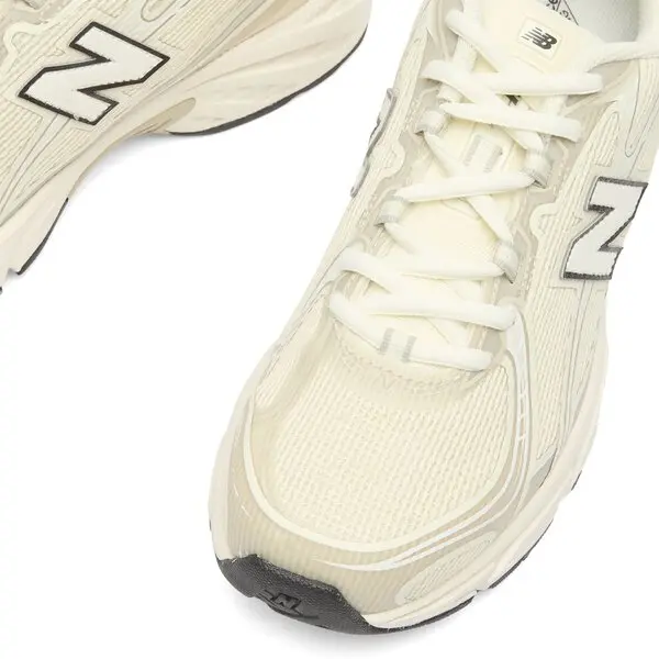 NEW BALANCE 740 Sneaker