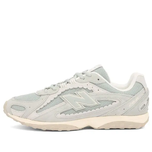 NEW BALANCE 204l Sneaker - Grey