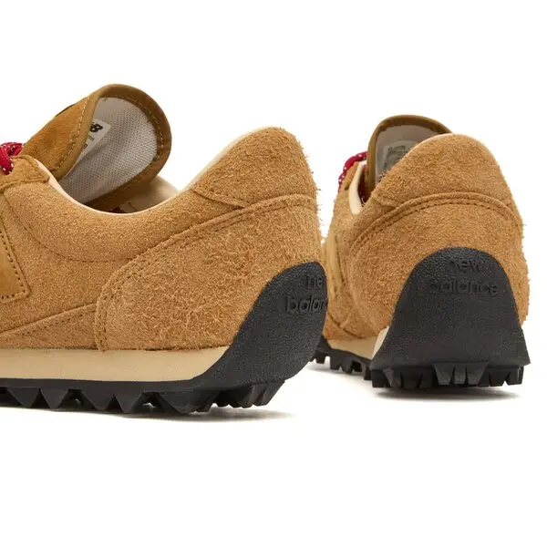 NEW BALANCE Gator Run Sneaker