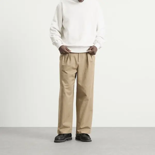 BEAMS Crew Sweatshirt