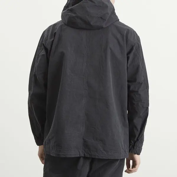 NANGA Dry Cotton Field Short Parka