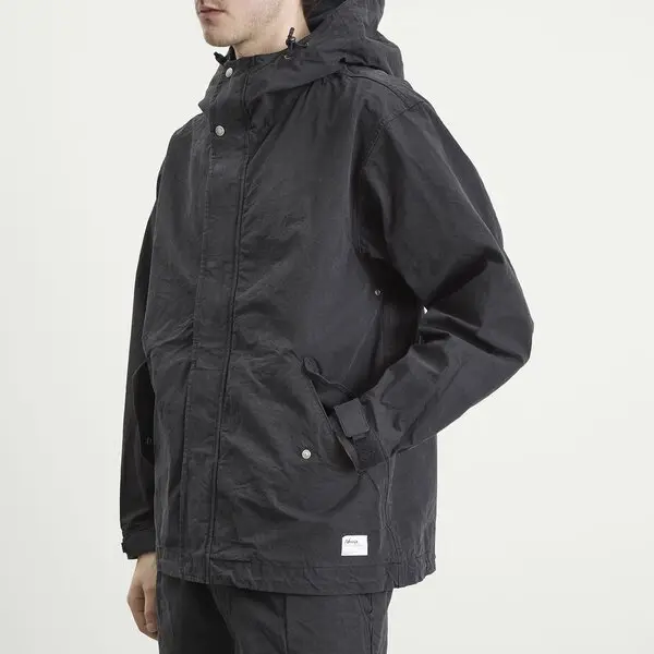 NANGA Dry Cotton Field Short Parka