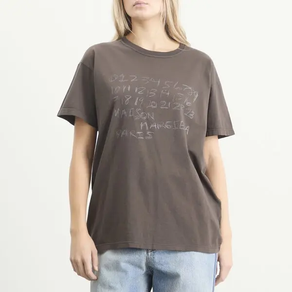 MAISON MARGIELA Number T-shirt - Brown