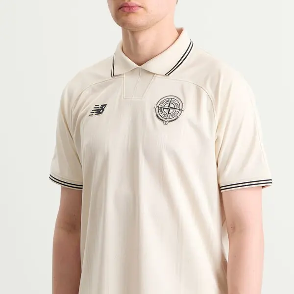 NEW BALANCE X Stone Island Football Kit
