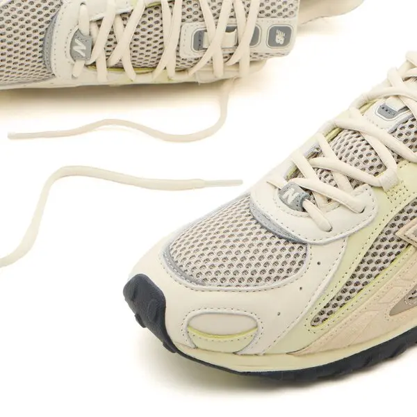NEW BALANCE X Auralee 204 Sneaker