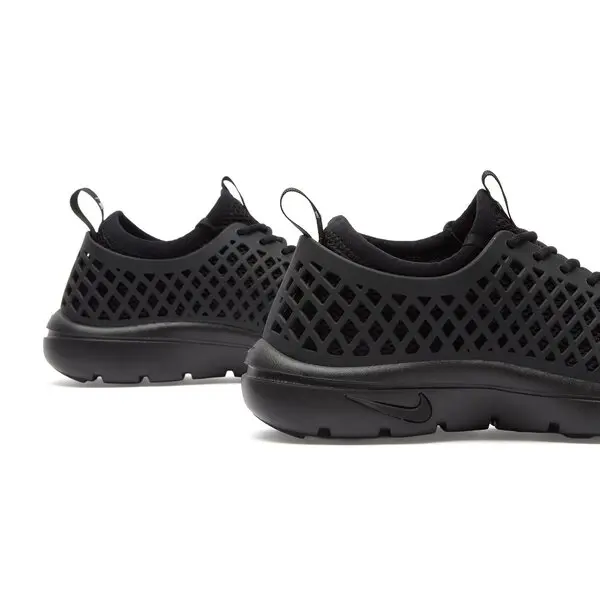 Nike Rejuven8 Run Og Qs Sneaker