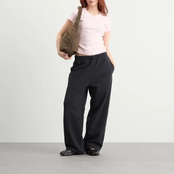 FRUITY BOOTY V Neck T-shirt