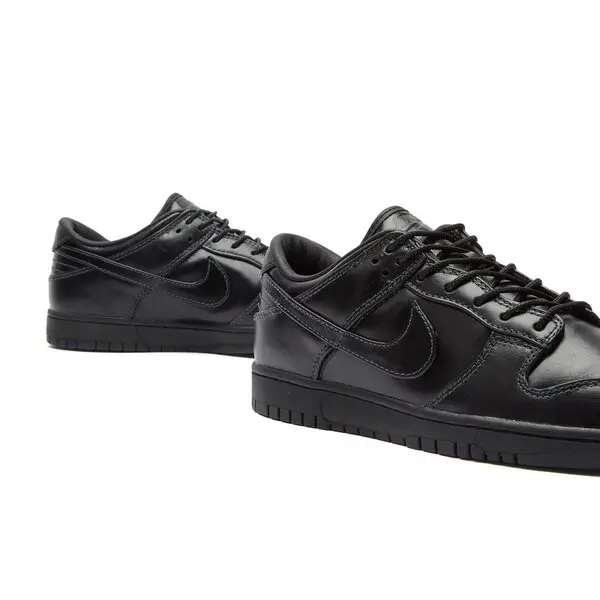 Nike Dunk Low Retro Prm Qs Sneaker