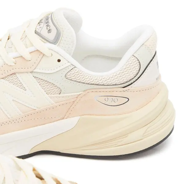 NEW BALANCE U990vr6
