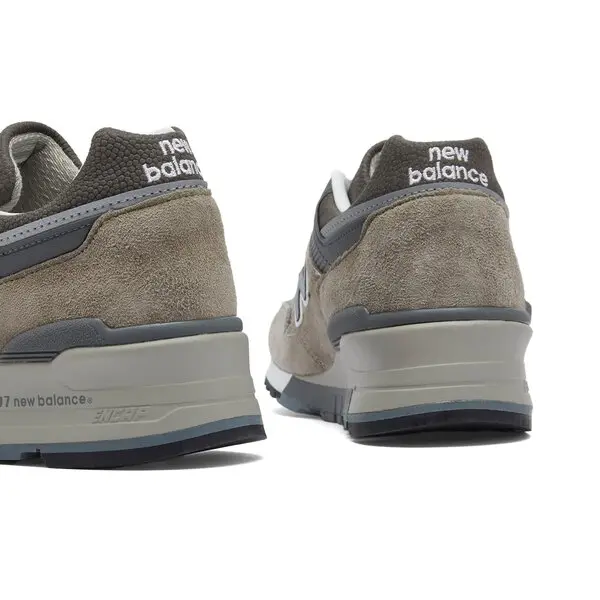 NEW BALANCE U997gy