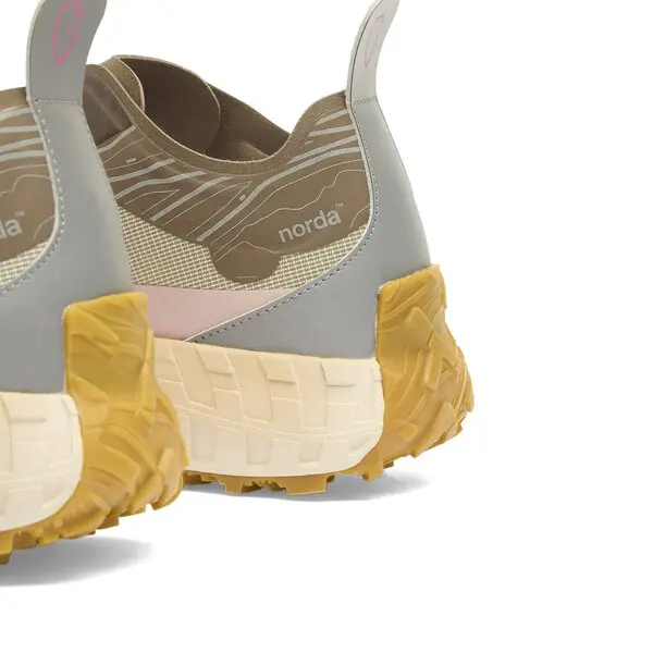 NORDA The 001 Sneaker - Sky