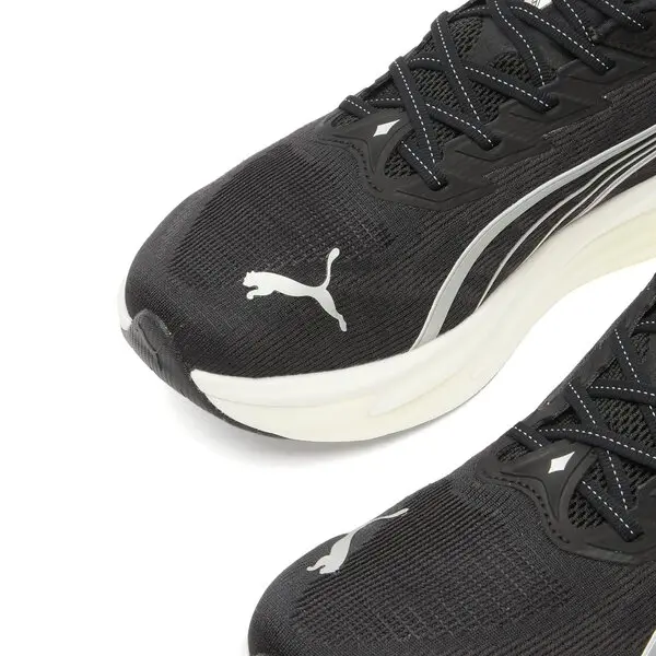 PUMA Deviate Nitro 4 Sneaker - Black/white/silver