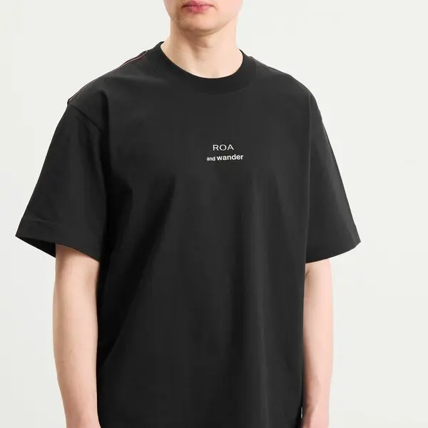 AND WANDER X Roa Logo Printed T-shirt