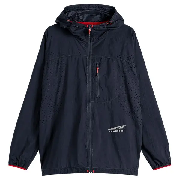 AND WANDER X Altra Ventilation Wind Jacket - Navy