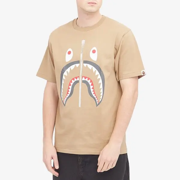 A BATHING APE Classic Shark T-shirt