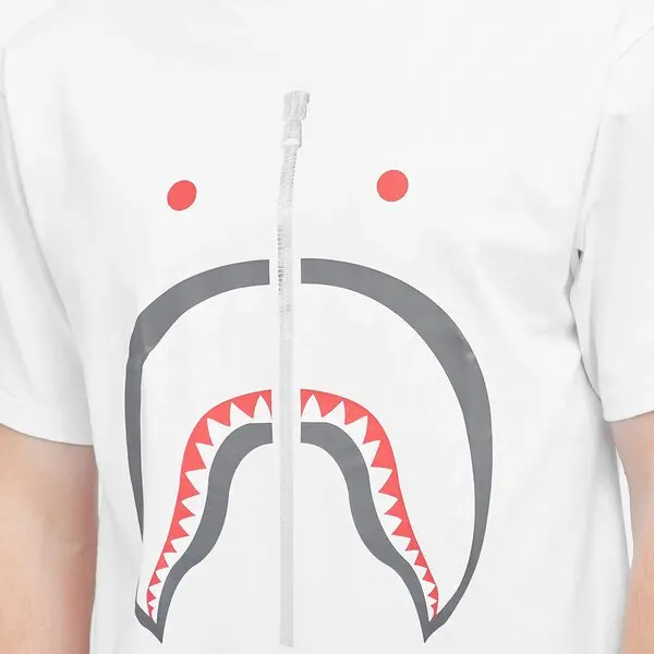 A BATHING APE Classic Shark T-shirt