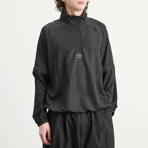 UMBRO Zip Off Sleeve Wind Jacket