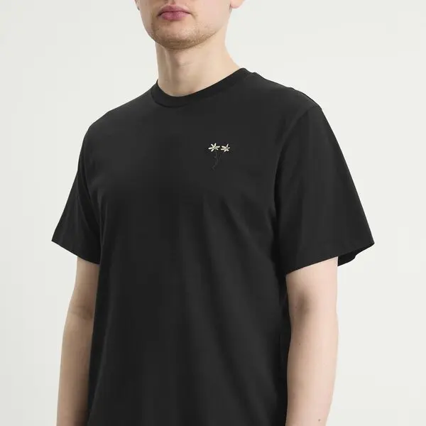 FORET Posy T-shirt