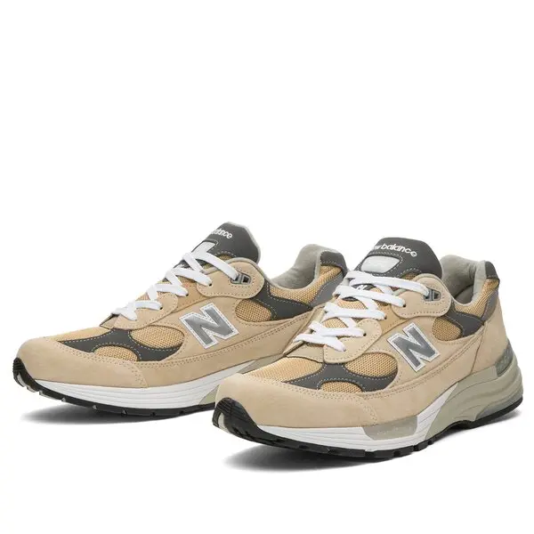 NEW BALANCE 992 Sneaker