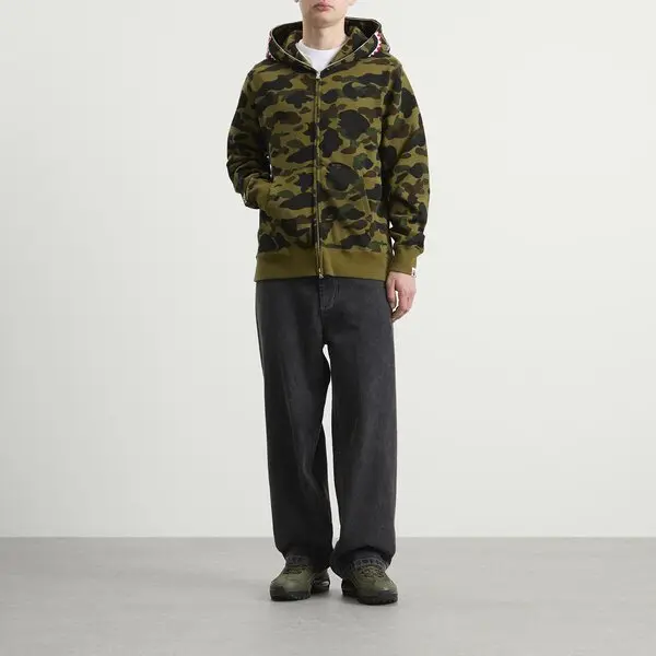 A BATHING APE 1st Camo Full Zip Shark Hoodie - Green