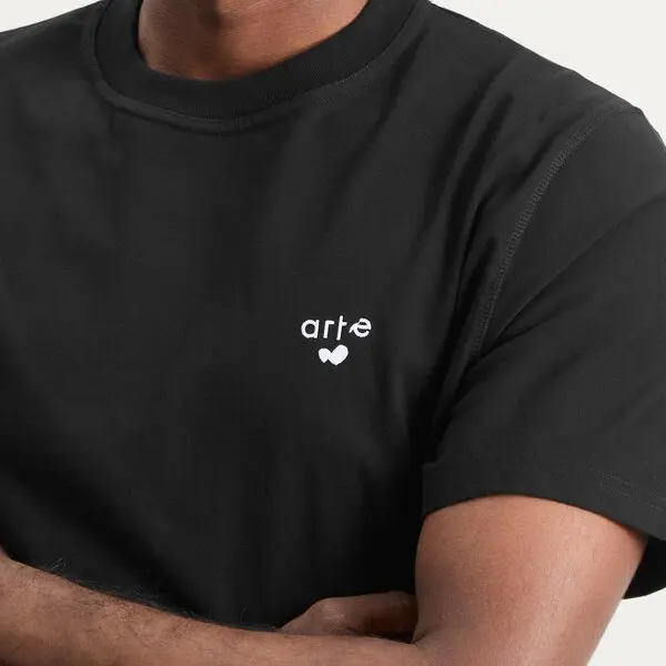 ARTE Heart Logo T-shirt