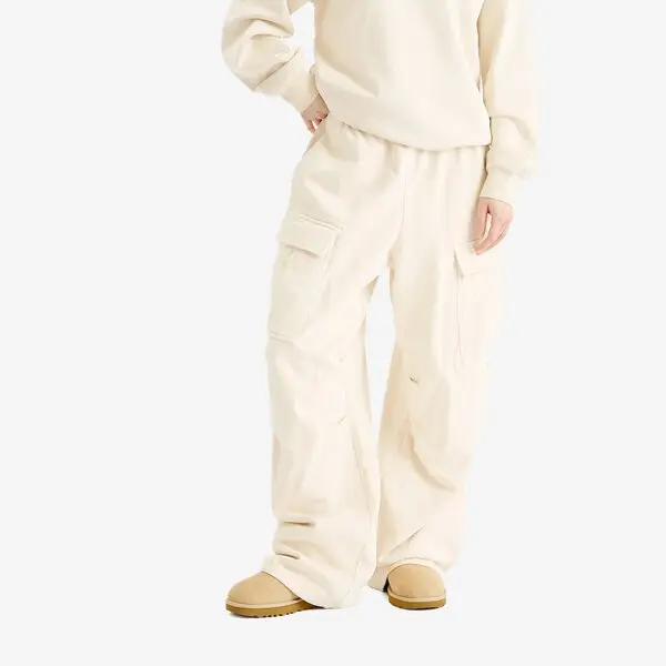SKIMS Boyfriend Fleece Cargo Sweatpant
