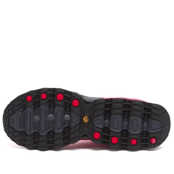 Nike Max Dn8 Sneaker