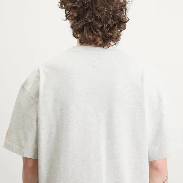 ABOUT:BLANK College T-shirt
