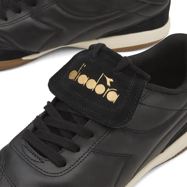 DIADORA Gold Indoor Sneaker
