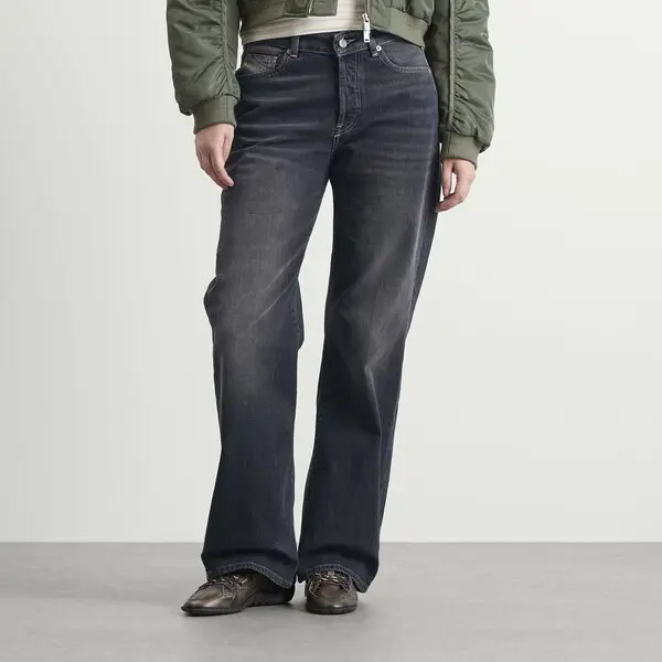 DIESEL® 1971 D-sent Jeans Leg 30