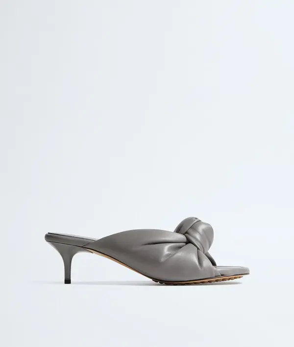 Bottega Veneta Cherry Mule - Basalt