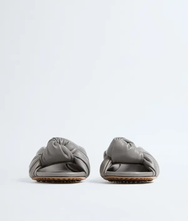 Bottega Veneta Cherry Mule - Basalt