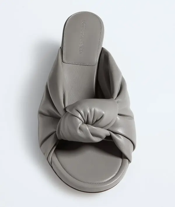 Bottega Veneta Cherry Mule - Basalt
