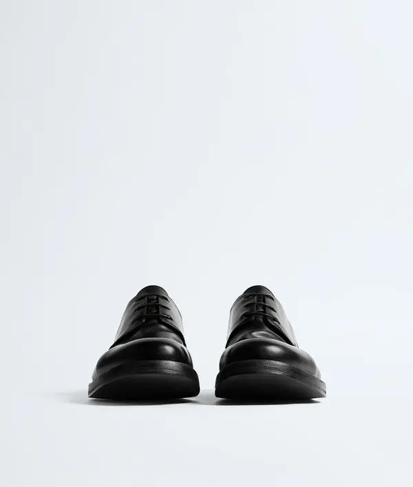 Bottega Veneta Washed Leather Lace-up Shoes