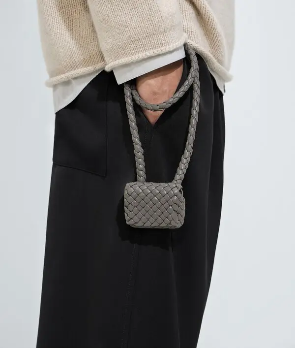 Bottega Veneta Tosca Airpods Case On Strap