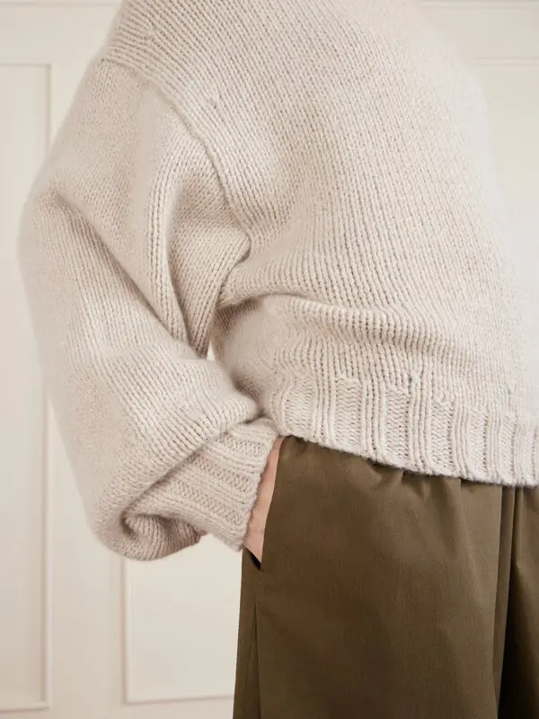 Khaite Gemma Cashmere Sweater - Neutrals
