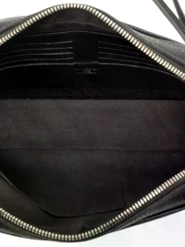 LOUIS VUITTON Taiga Kasai Clutch Bag