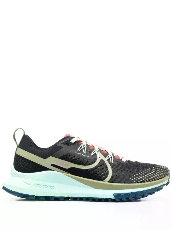 Nike React Pegasus Trail 4 Low-top Sneakers
