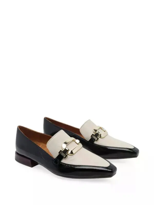 Chie Mihara Gildo Buckle-detail Loafers