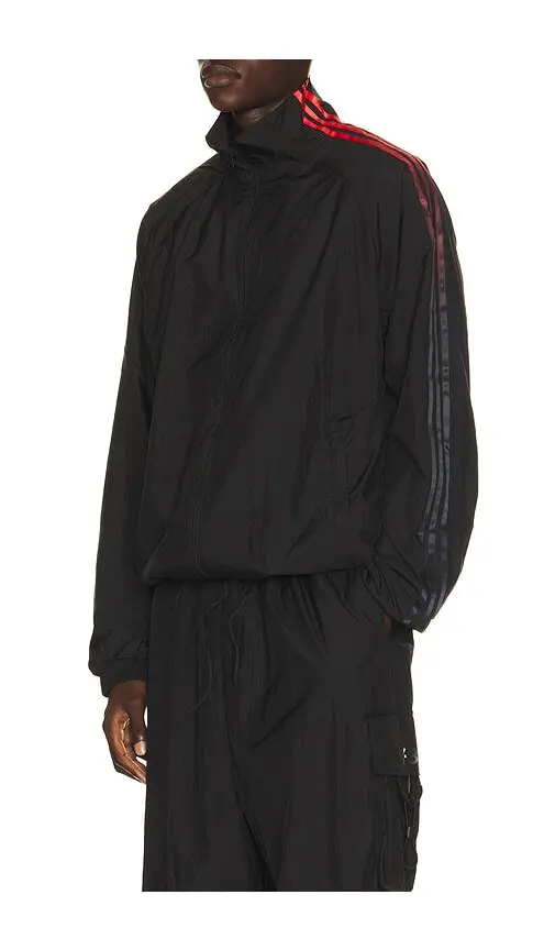 Y3 Grd 3s Nyl Tt Jacket In . Also - Black