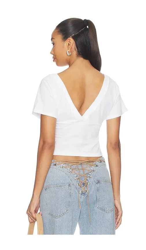 Lioness Icon Tee In . Also