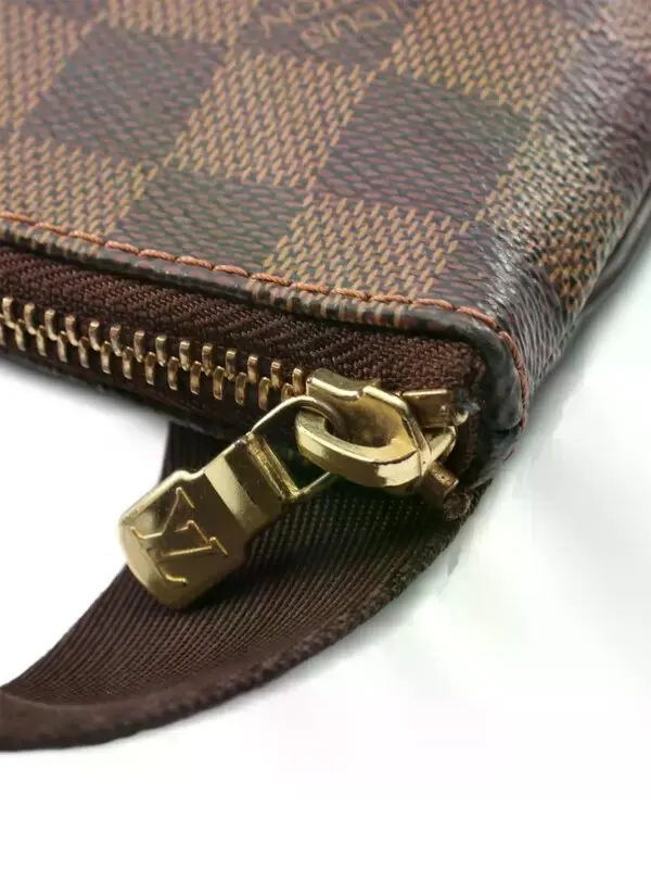 LOUIS VUITTON Damier Ebene Canvas Messenger Bag