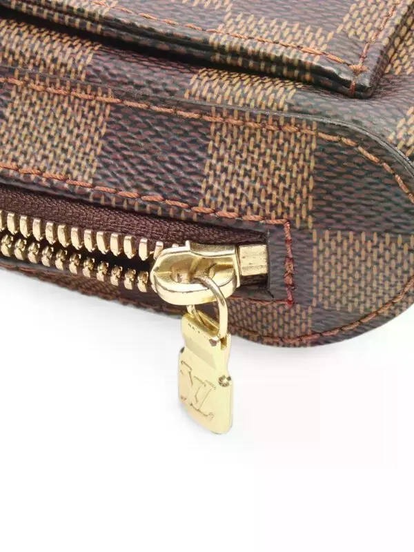 LOUIS VUITTON 2004 Geronimos Body Bag