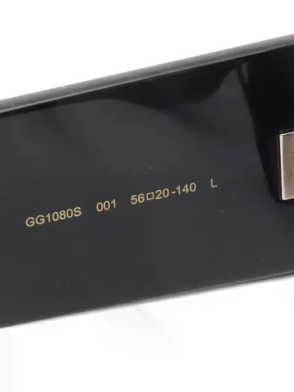 Gucci Rectangle Frame Sunglasses With Logo Detail