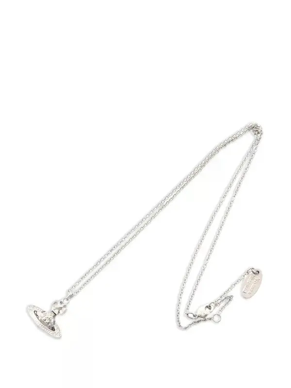 VIVIENNE WESTWOOD Pina Small Bas Relief Pendant Necklace - Silver