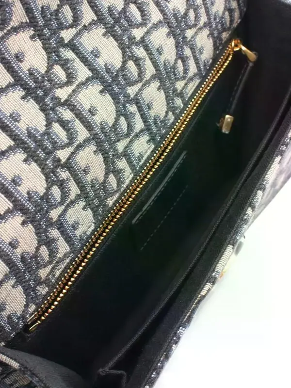 Dior 30 Montaigne Oblique Shoulder Bag