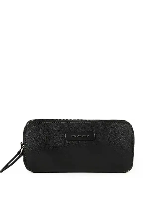 PIQUADRO Pebbled Logo-plaque Clutch Bag - Black